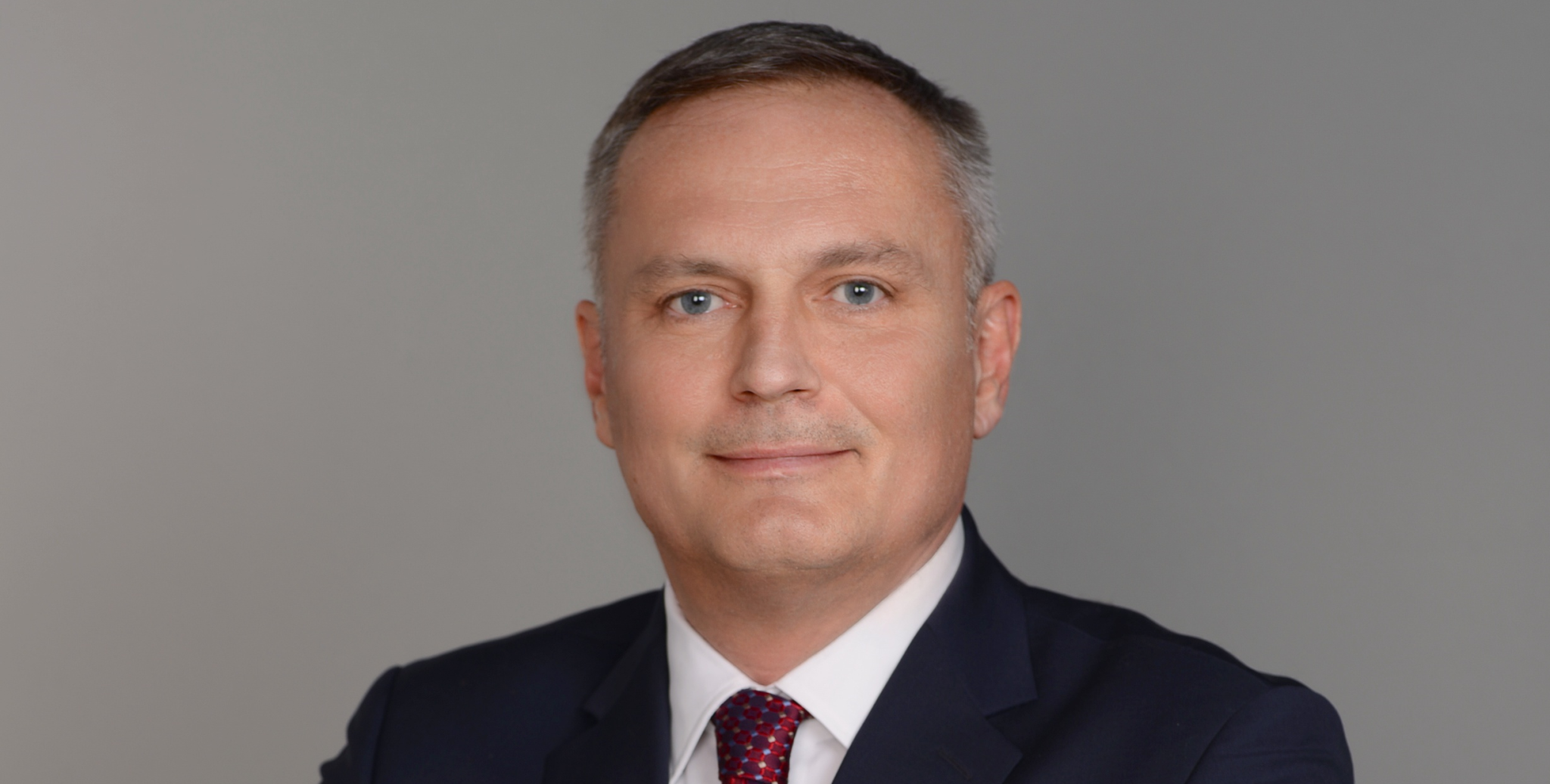 Milan W. Krumbe wird Chief Commercial Officer - FARBE UND LACK